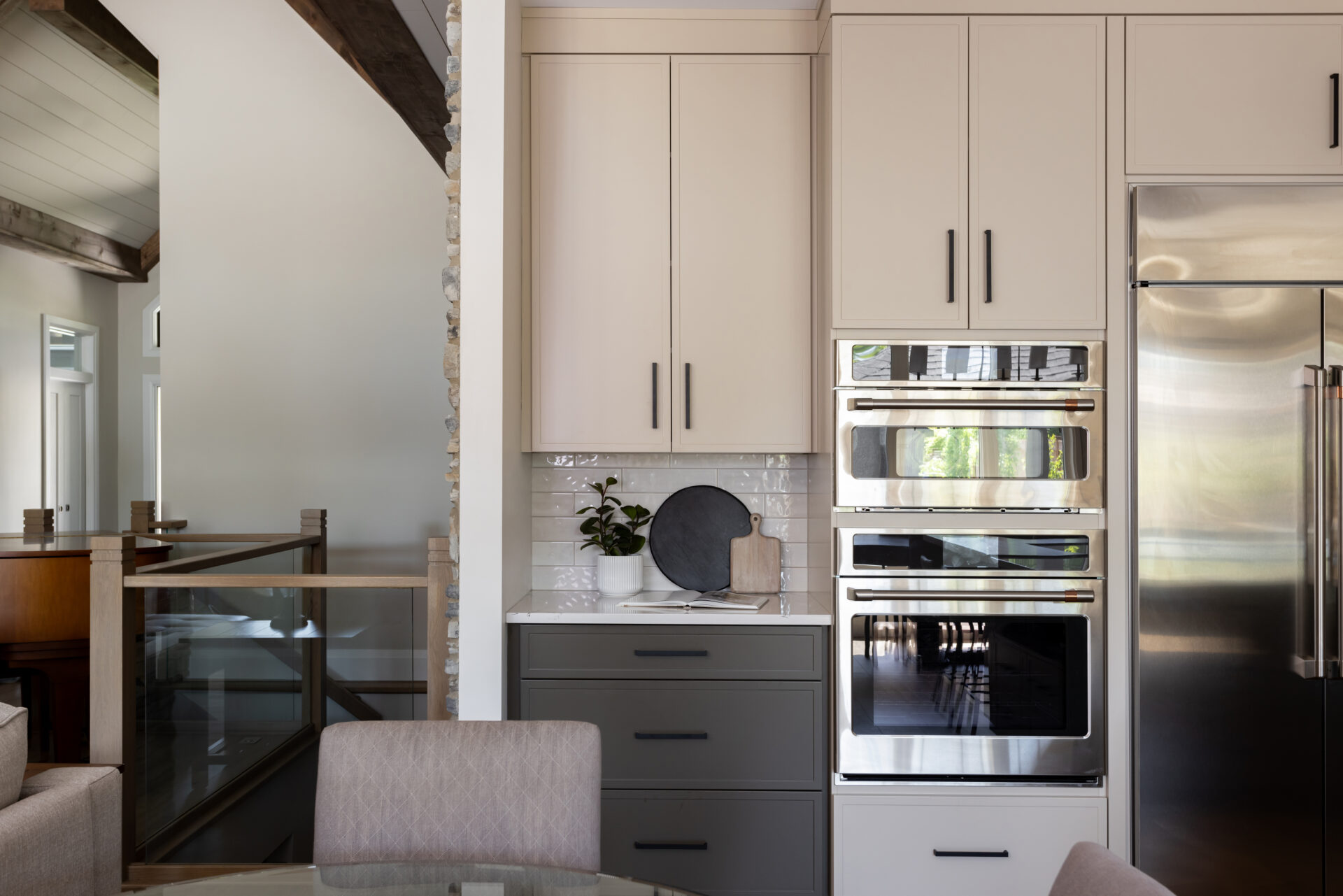 Red Oak Residence – Windmill Cabinet Shop Ltd.